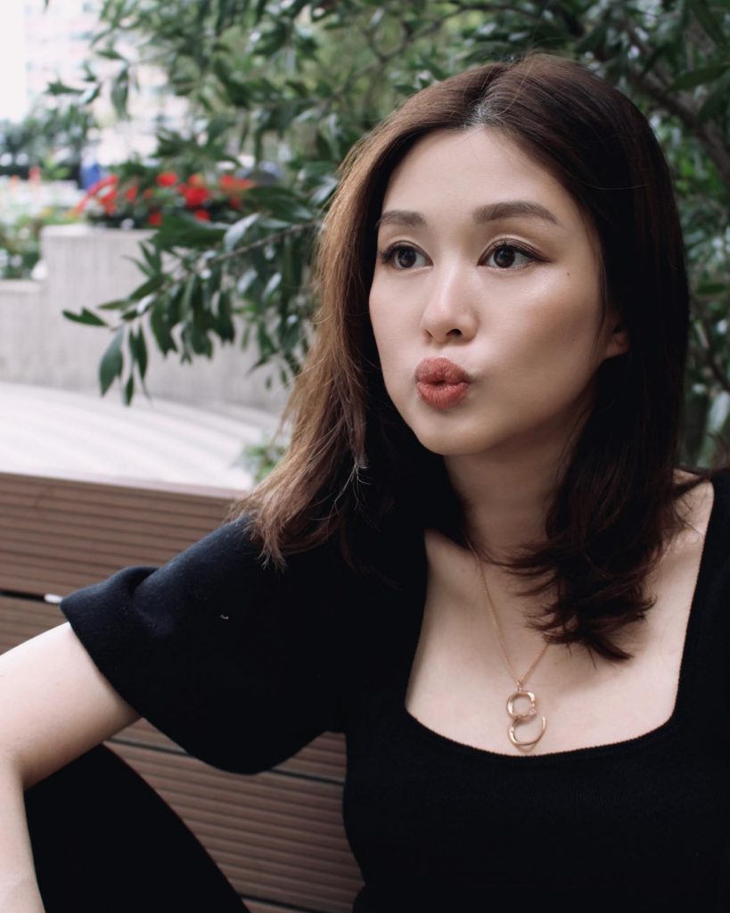 Jessica C大曬美好身材(多圖) 網友:睇睇下咁似岑麗香既!!! - HKGFABLE