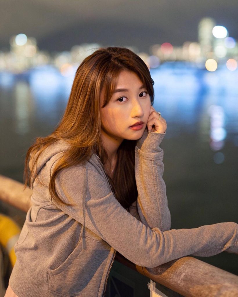 賭命夫妻之最索人妻Luna性感靚相(多圖) 網友:佢真係好GFABLE!!! - HKGFABLE