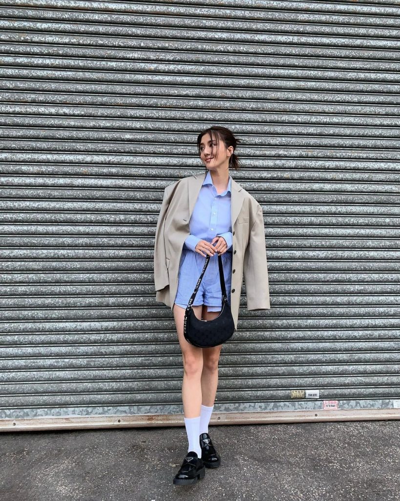 千語BB超短褲LOOK大曬長腿(多圖) - HKGFABLE