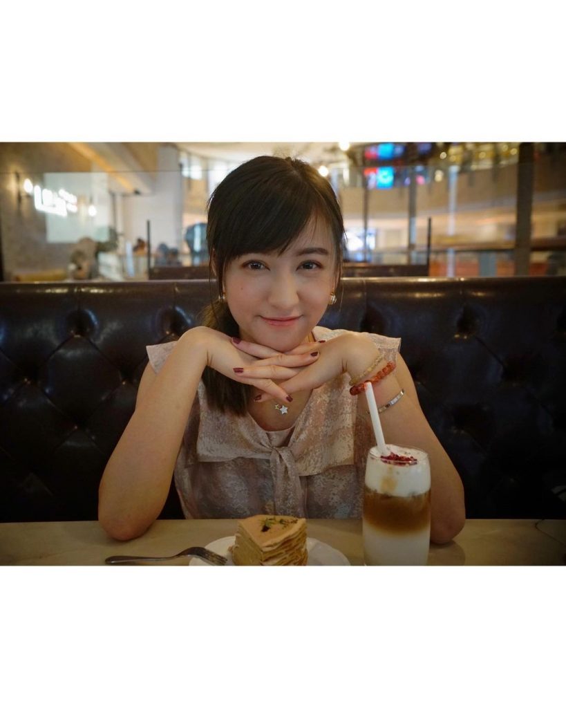 家倩BB文青LOOK真係好GFABLE(多圖) - HKGFABLE