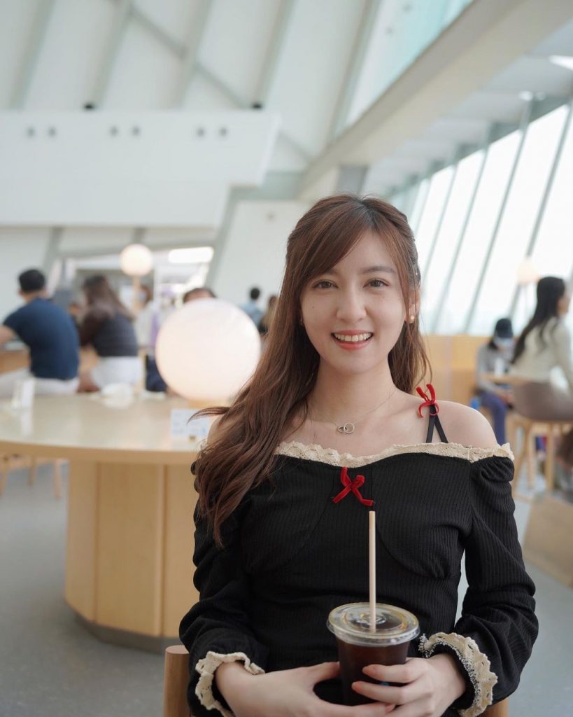 家倩BB文青LOOK真係好GFABLE(多圖) - HKGFABLE