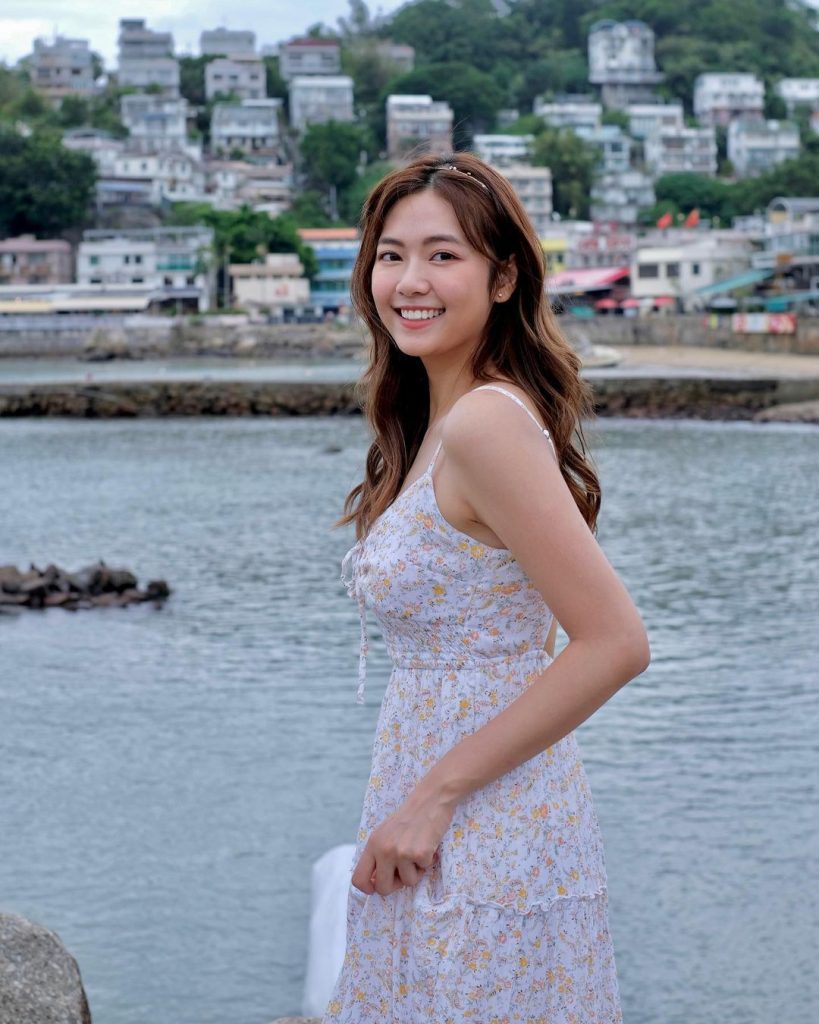 A0女神KAYAN游嘉欣(游游)愈來愈有女人味了了(多圖) - HKGFABLE