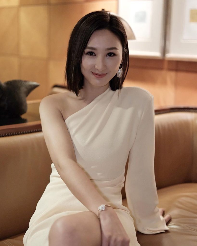 35歲高海寧真係愈睇愈正(多圖) 網友:佢對腳真係世界級!!! - HKGFABLE