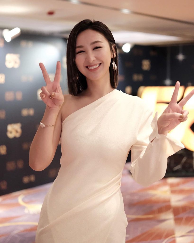 35歲高海寧真係愈睇愈正(多圖) 網友:佢對腳真係世界級!!! - HKGFABLE