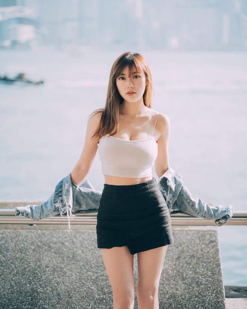 Kylie C鄭杞瑤穿性感泳衣大曬BIG爆身材(多圖) - HKGFABLE