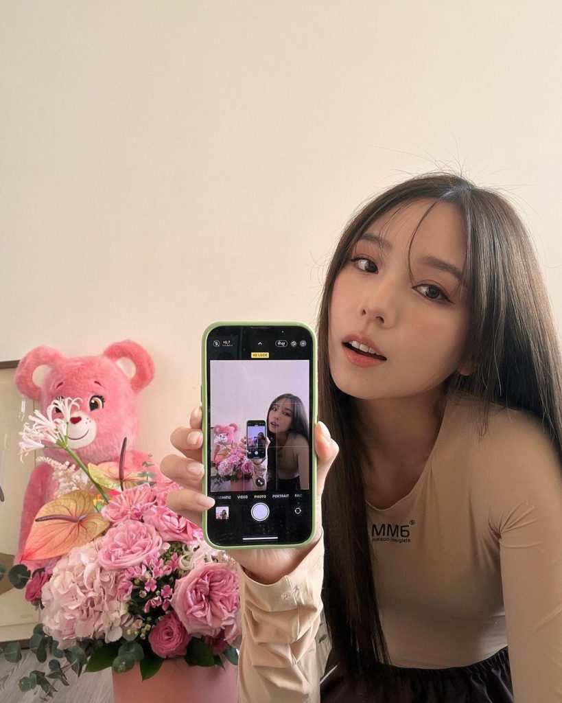 HEIDI李靜儀真係好有少女FEEl(多圖) - HKGFABLE